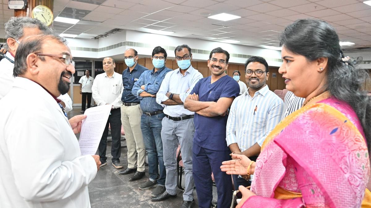 SVIMS creates record by performing multiple transplant…