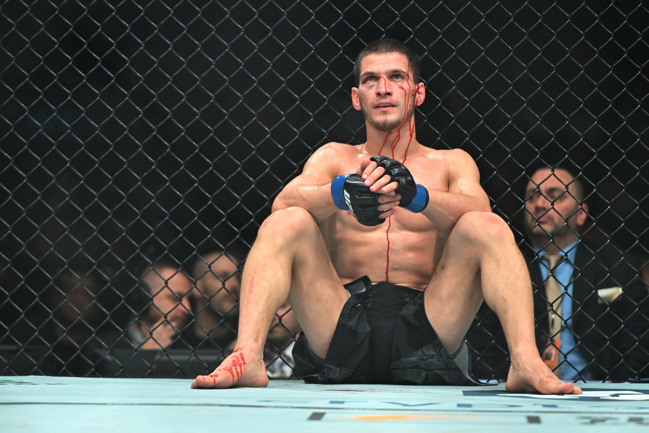 Movsar Evloev def. Arnold Allen at UFC 297: Best photos