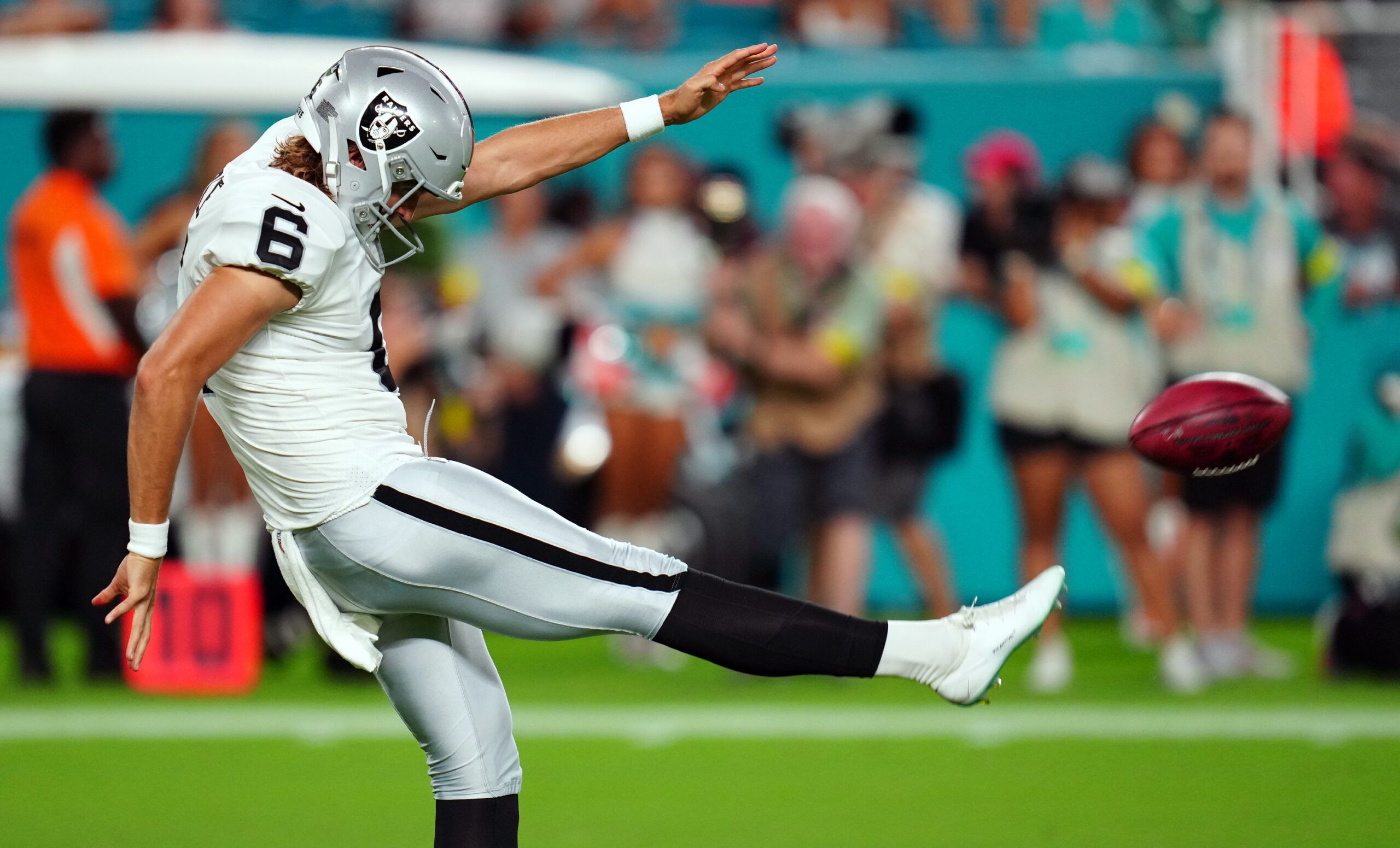 Raiders P AJ Cole named to PFWA All-NFL Team, DE Maxx…