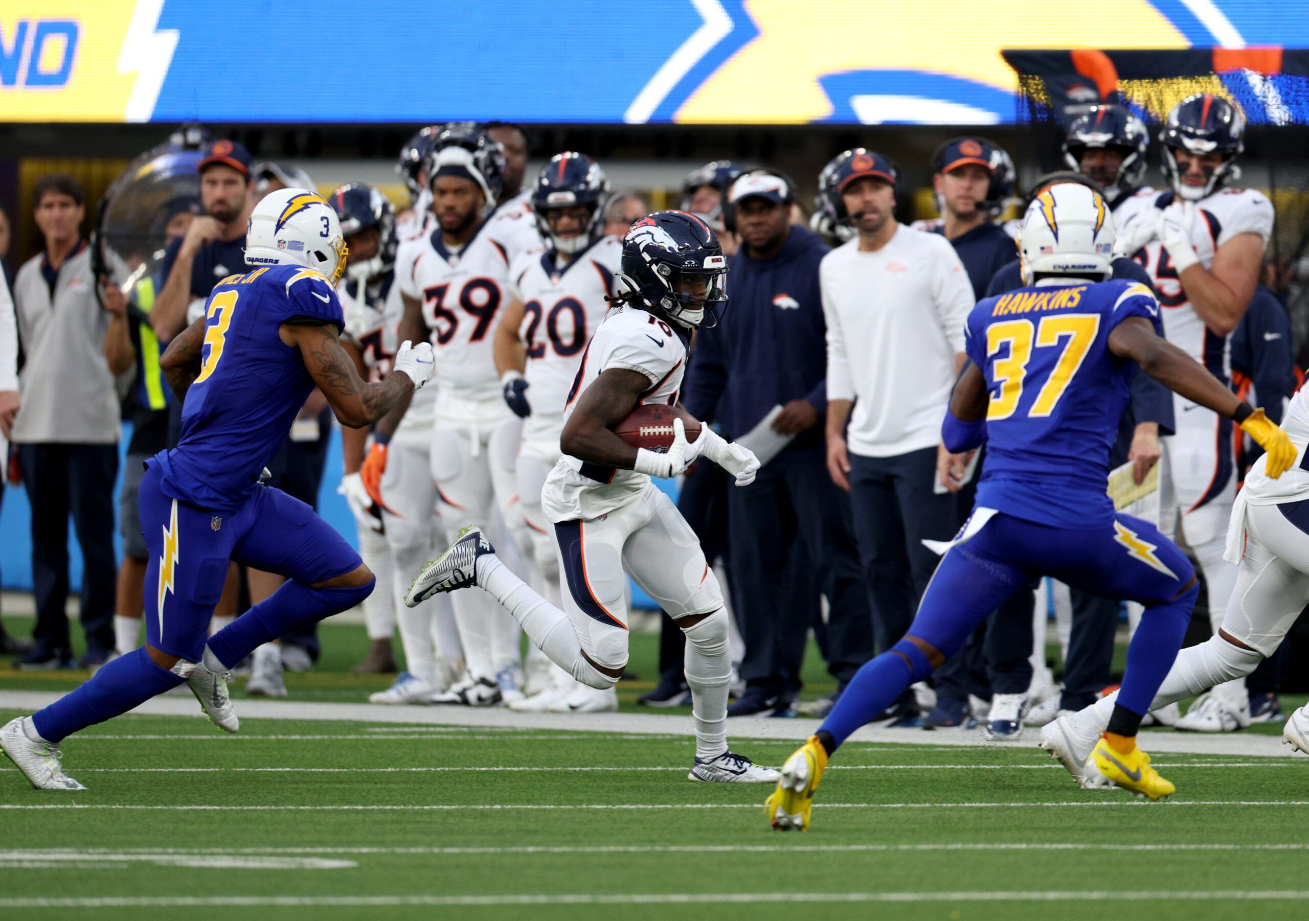 Chargers’ most disappointing players in 2023 Chargers’ most disappointing players in 2023
