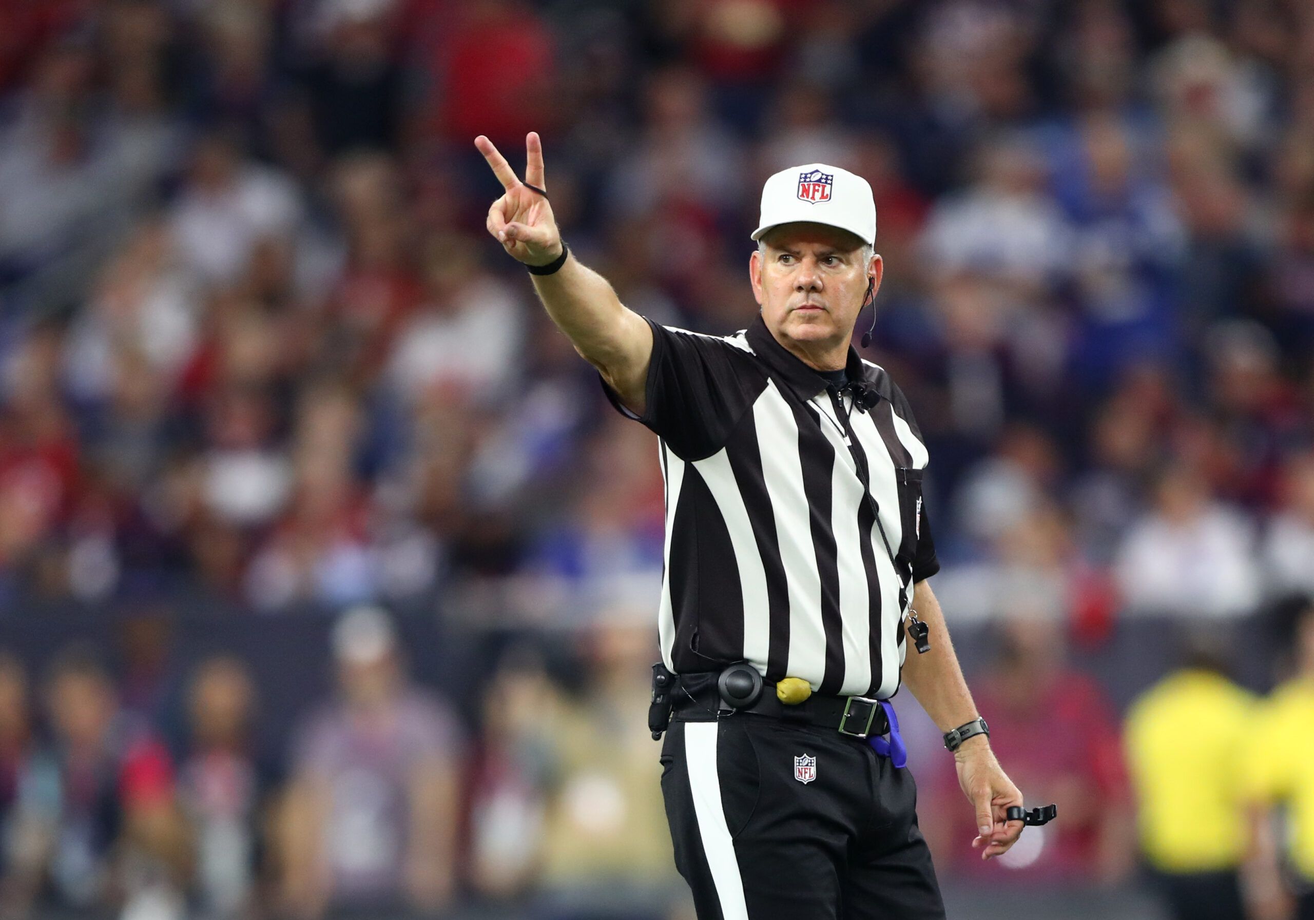 Bill Vinovich to head Super Bowl 58 officiating crew