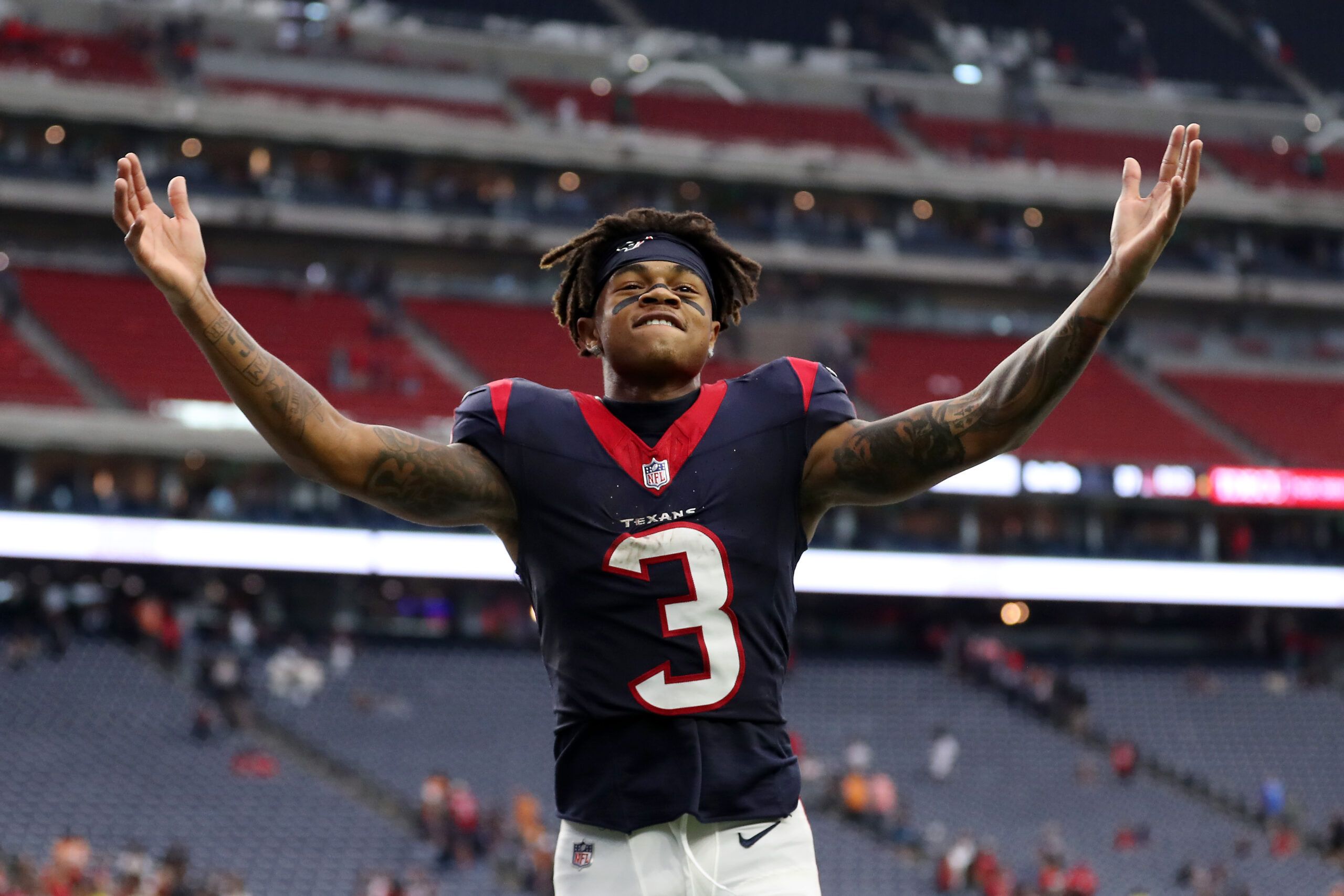 Texans WR Tank Dell talks special season, facing…