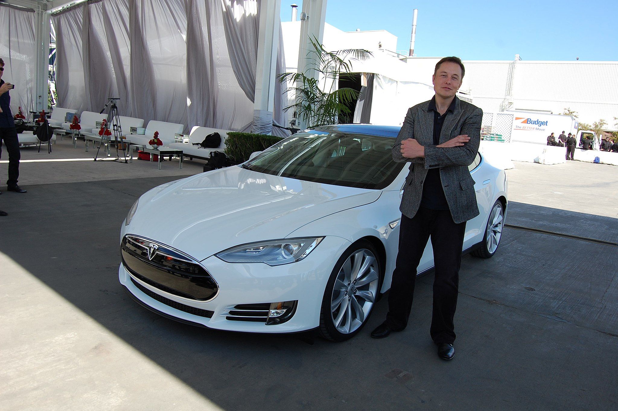 Can Elon Musk's Tesla Deliver Its 'ChatGPT Moment'…