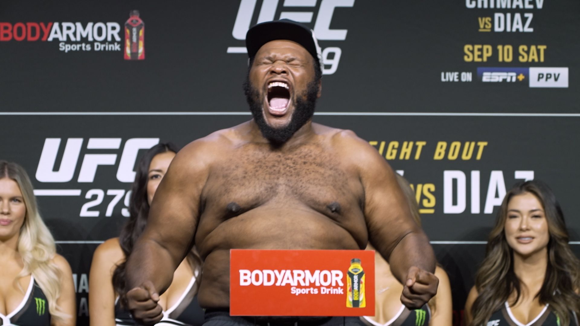 UFC Vegas 89 adds three new fights to lineup, but…