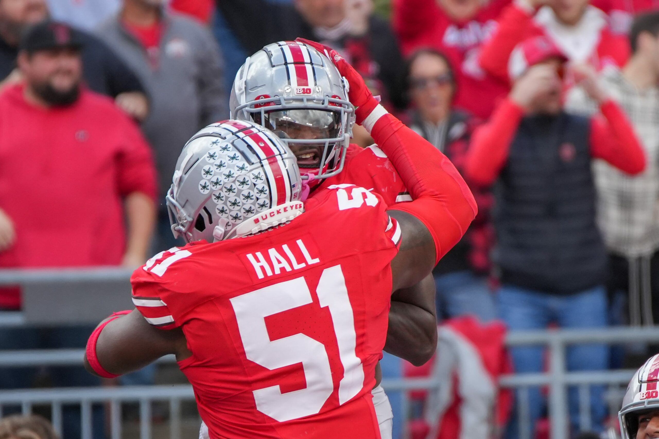 Former Ohio State defensive tackle Michael Hall Jr.…