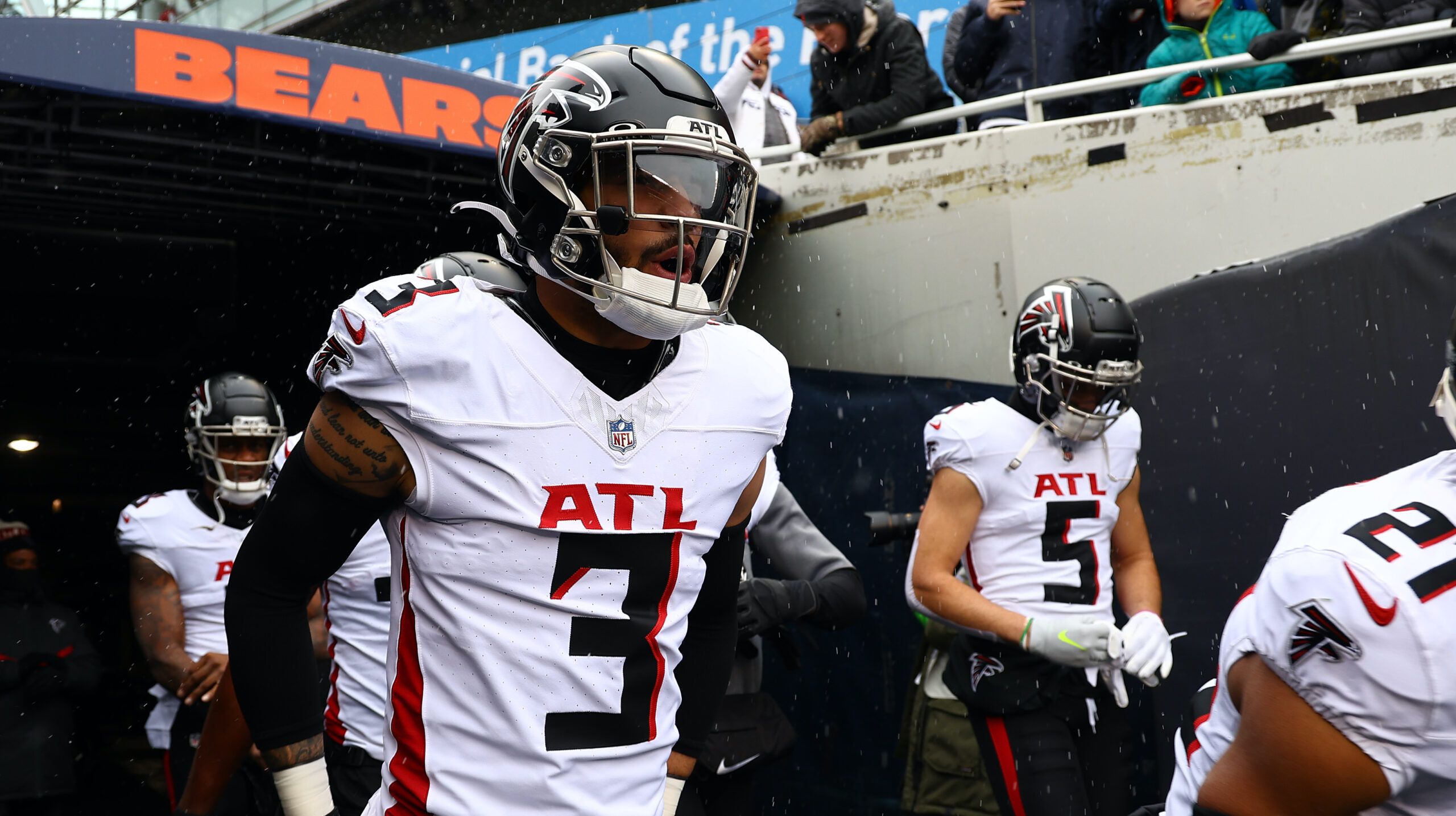 Falcons’ Jessie Bates gave Josh Allen a glowing review…