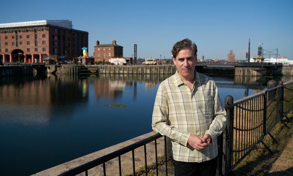 TV tonight: aspiring artists capture the sights of…