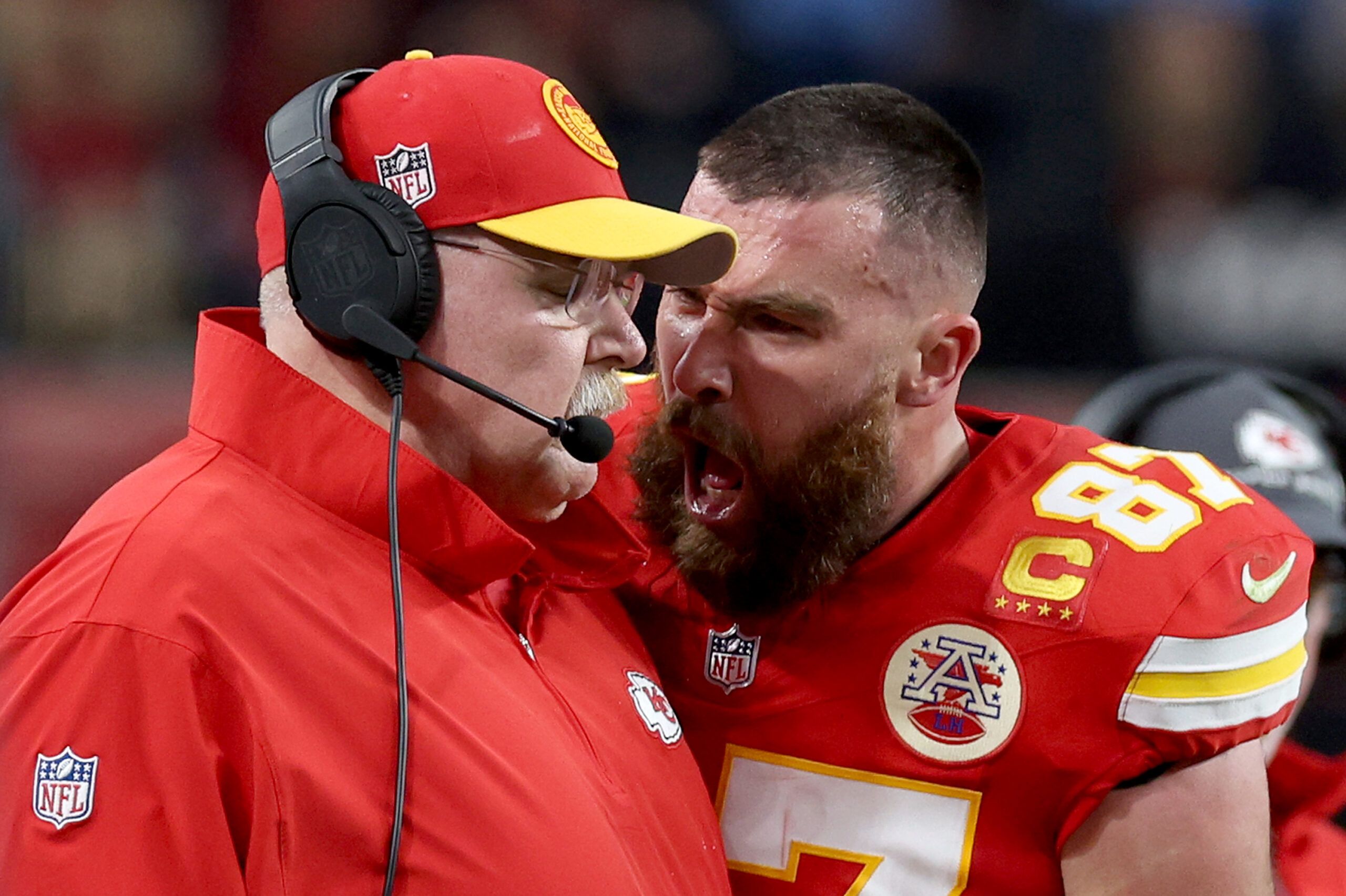 Travis Kelce erupts on Andy Reid after Chiefs lose…