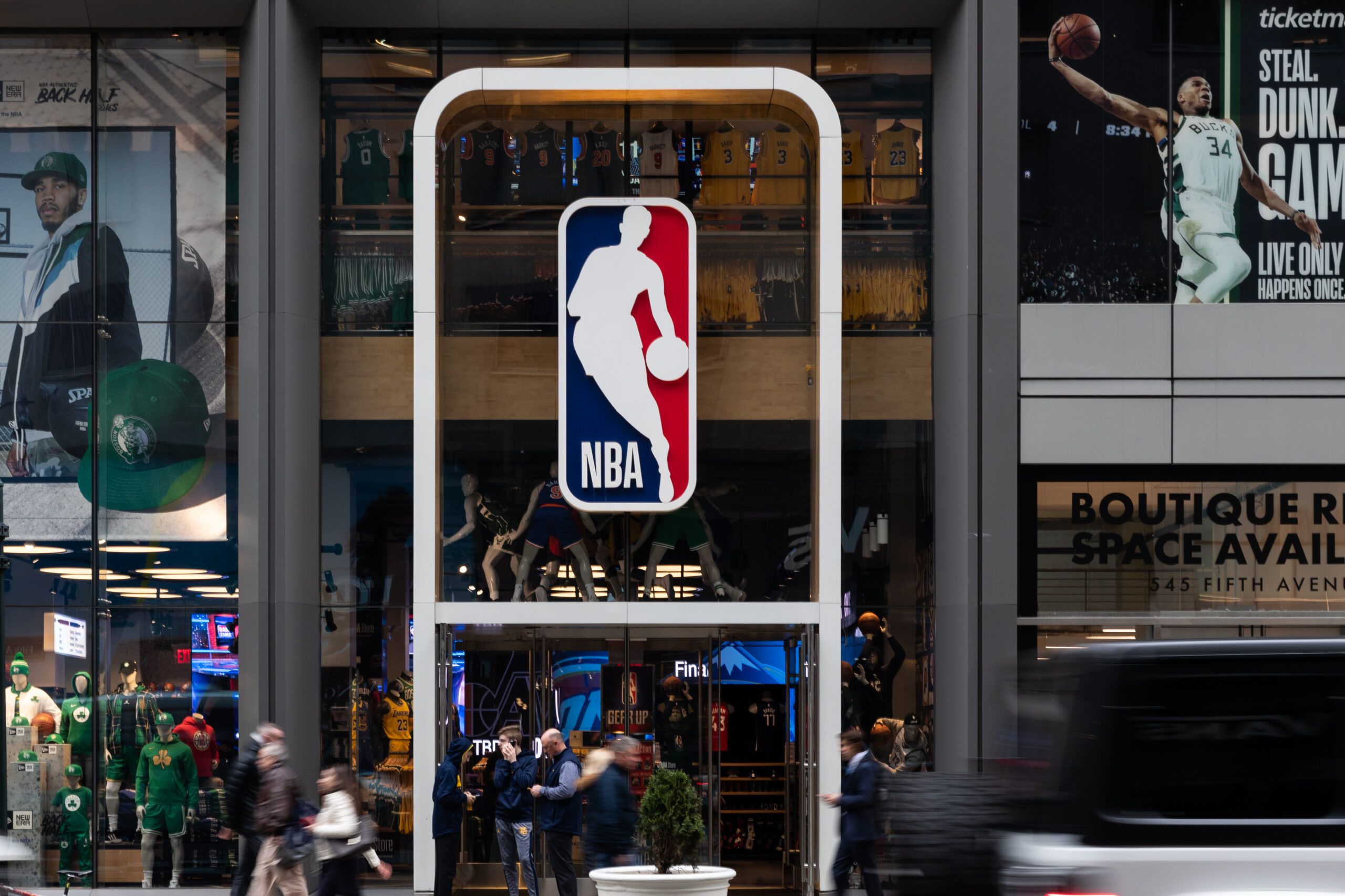NBA offers free year promotion for NBA League Pass…