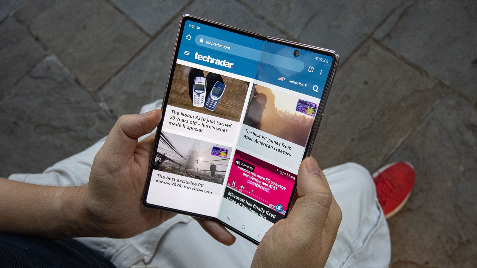 This weird Google foldable phone prototype is a…