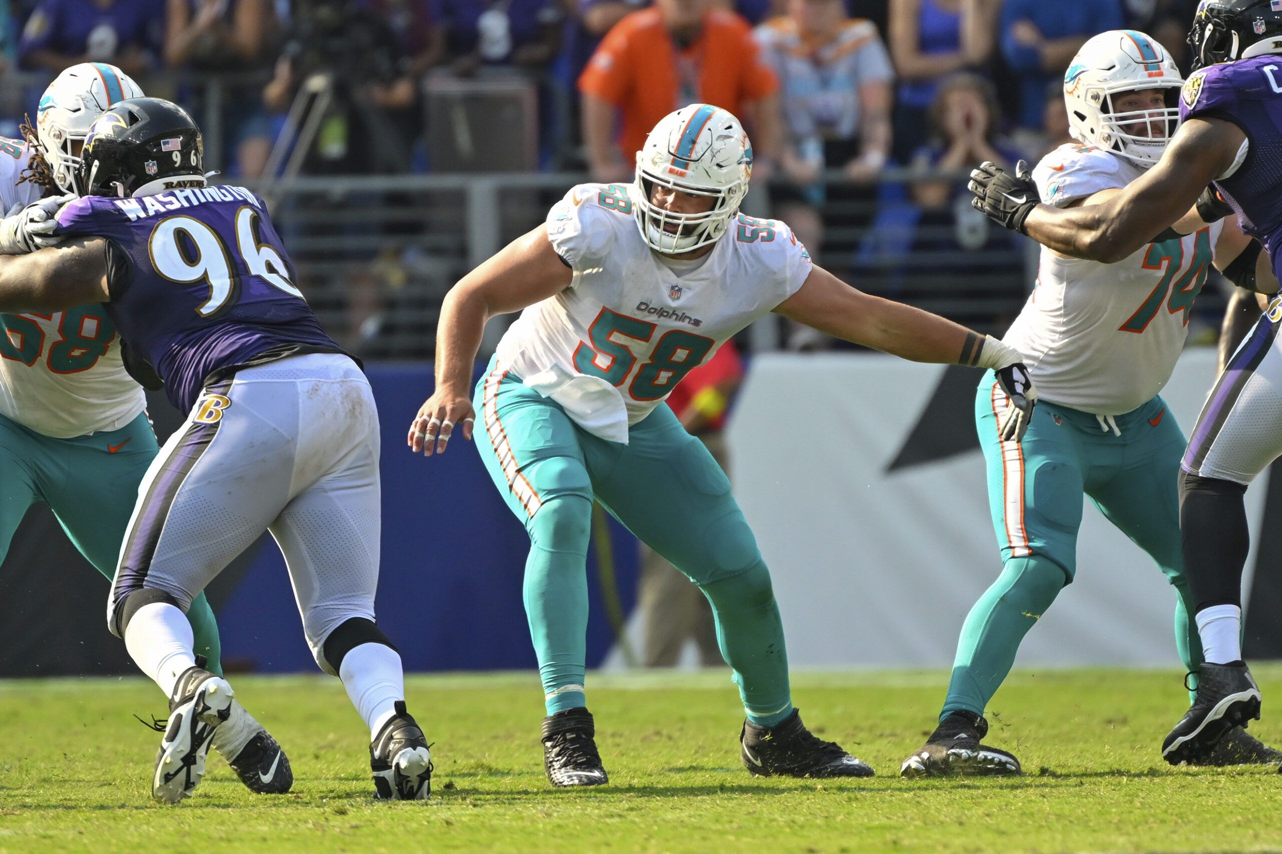 Dolphins free agent profile: Should Miami bring Connor…