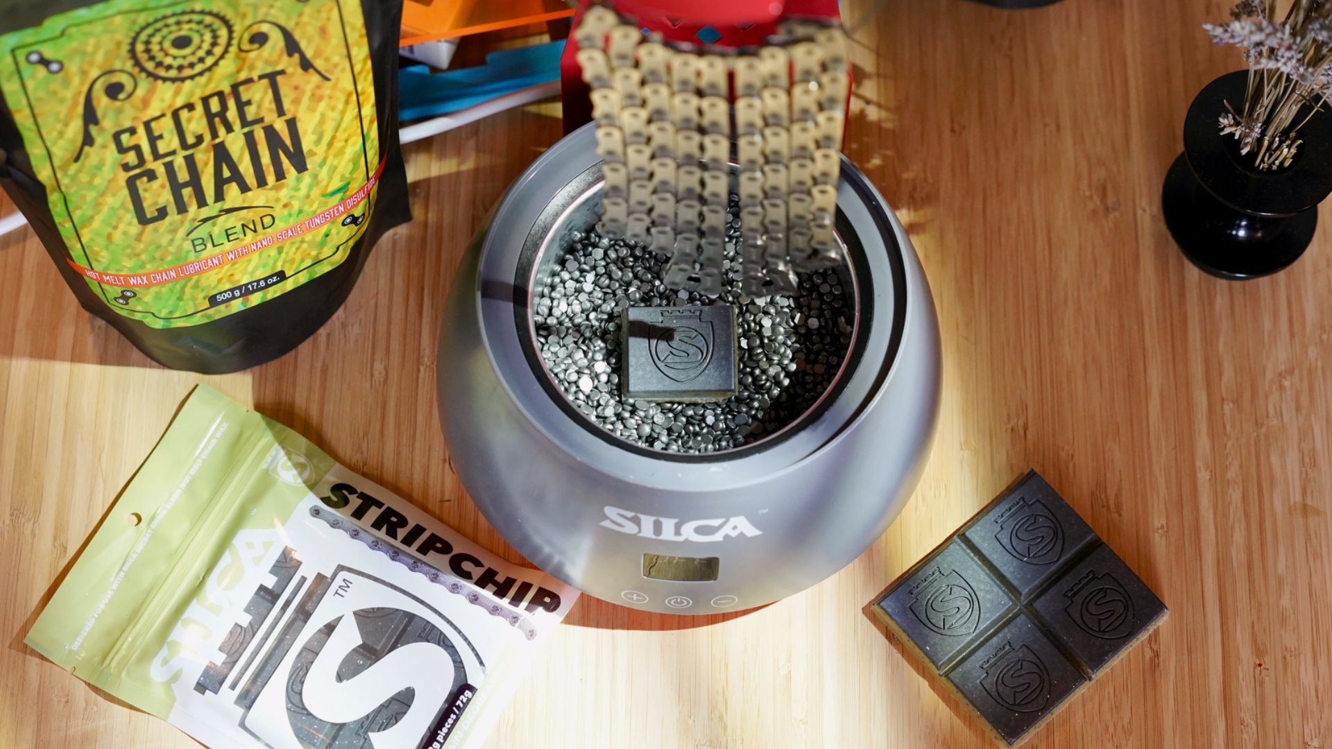 Chain waxing for the masses with Silca's new one-step…