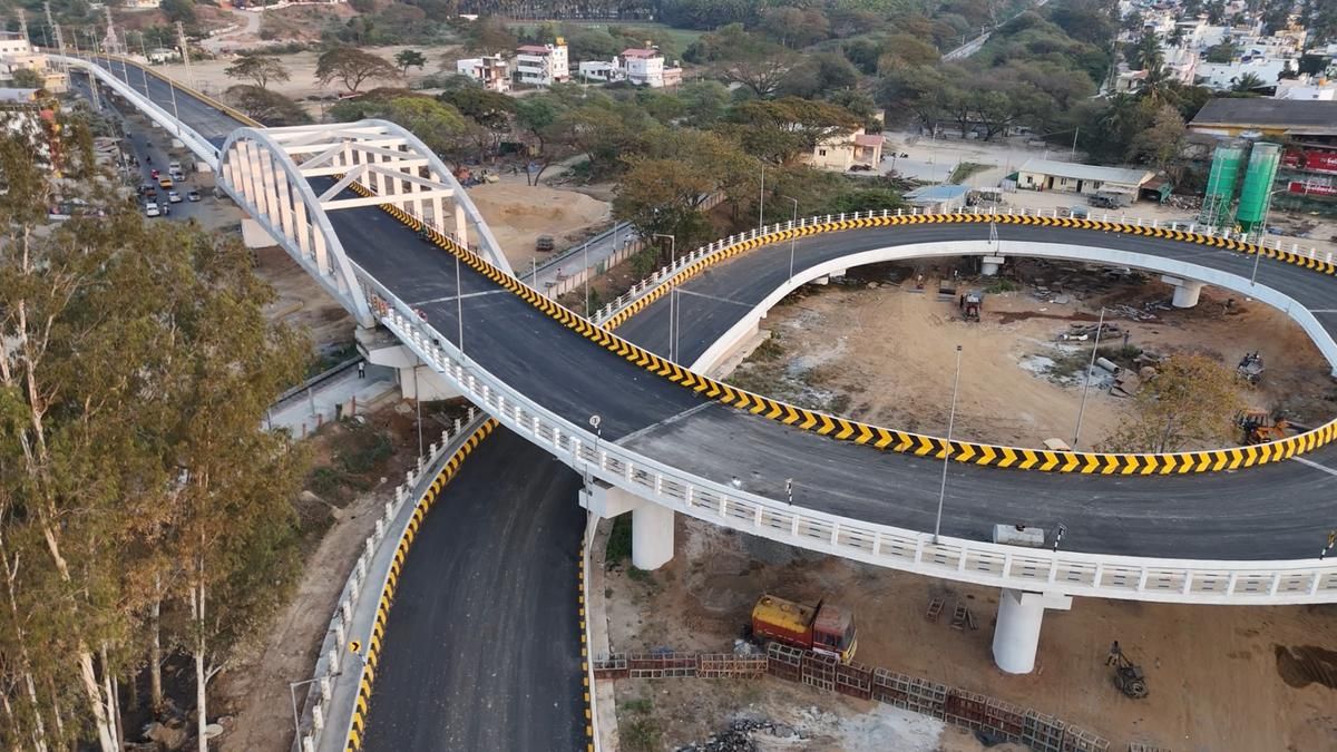 Tunnel road in Agumbe: Union Minister Nitin Gadkari…