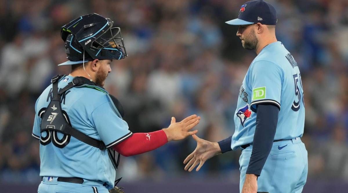 Blue Jays Pitcher Forced to Work As Bat Boy After…