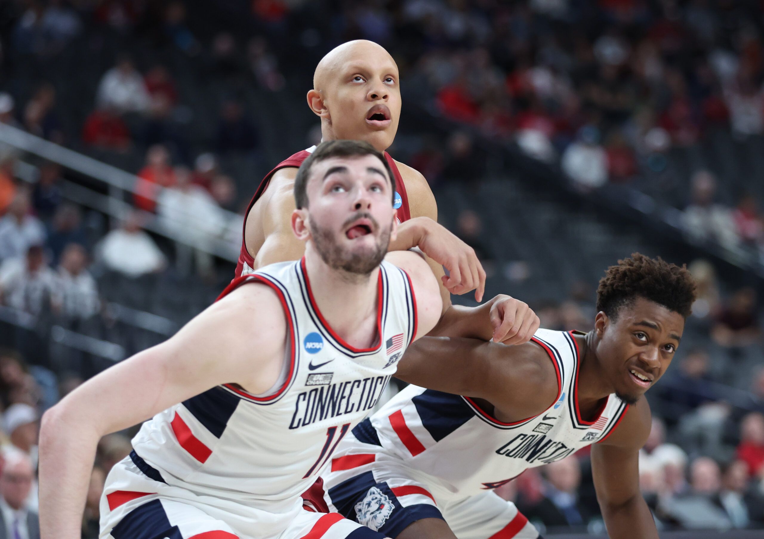 Boston takes two forwards and a big man in new…