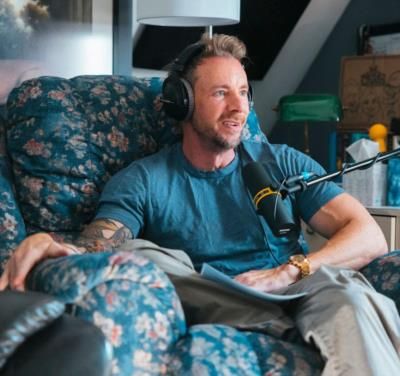 Dax Shepard Credits Bradley Cooper For Revealing…