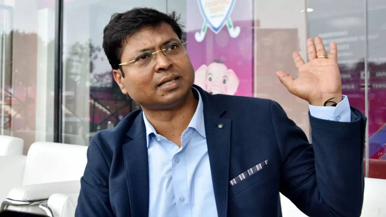 Elena Norman did commendable job as CEO, says Hockey…