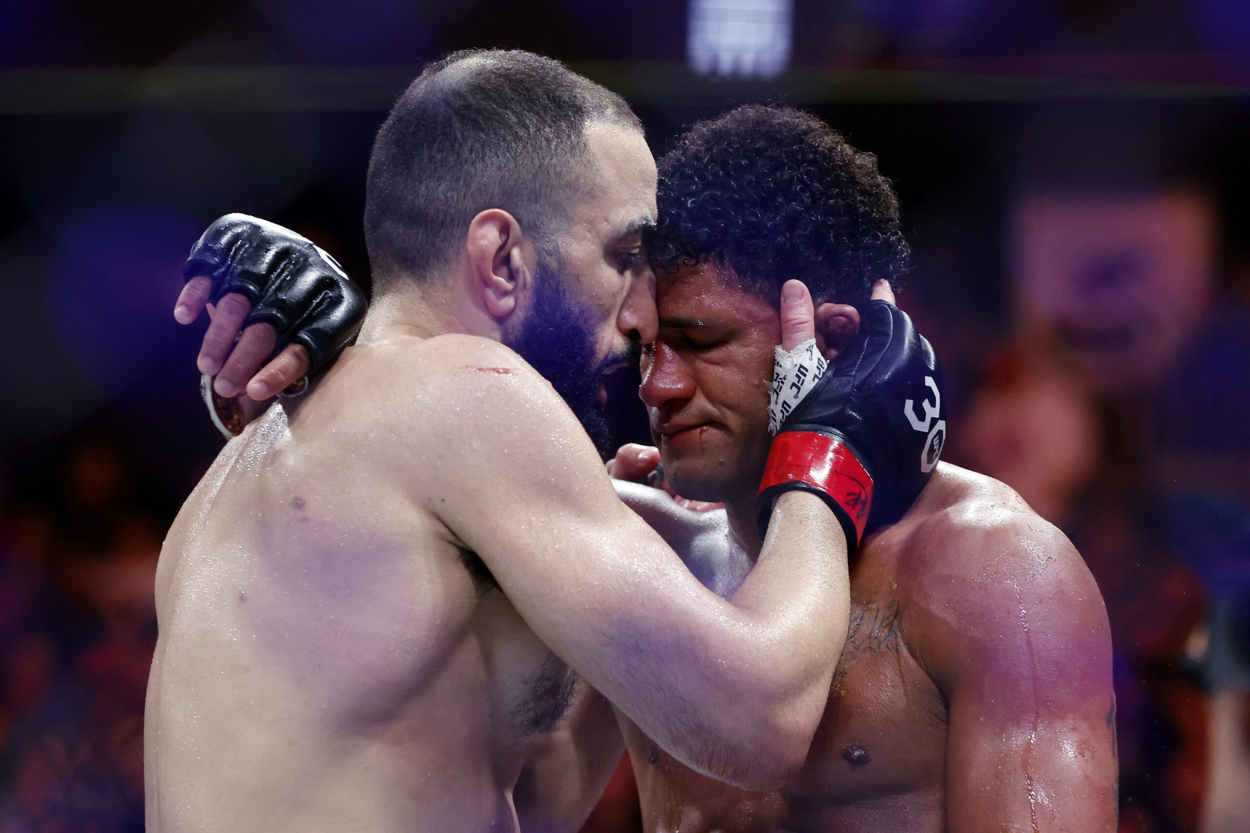 UFC’s Gilbert Burns apologizes to Belal Muhammad: ‘He…