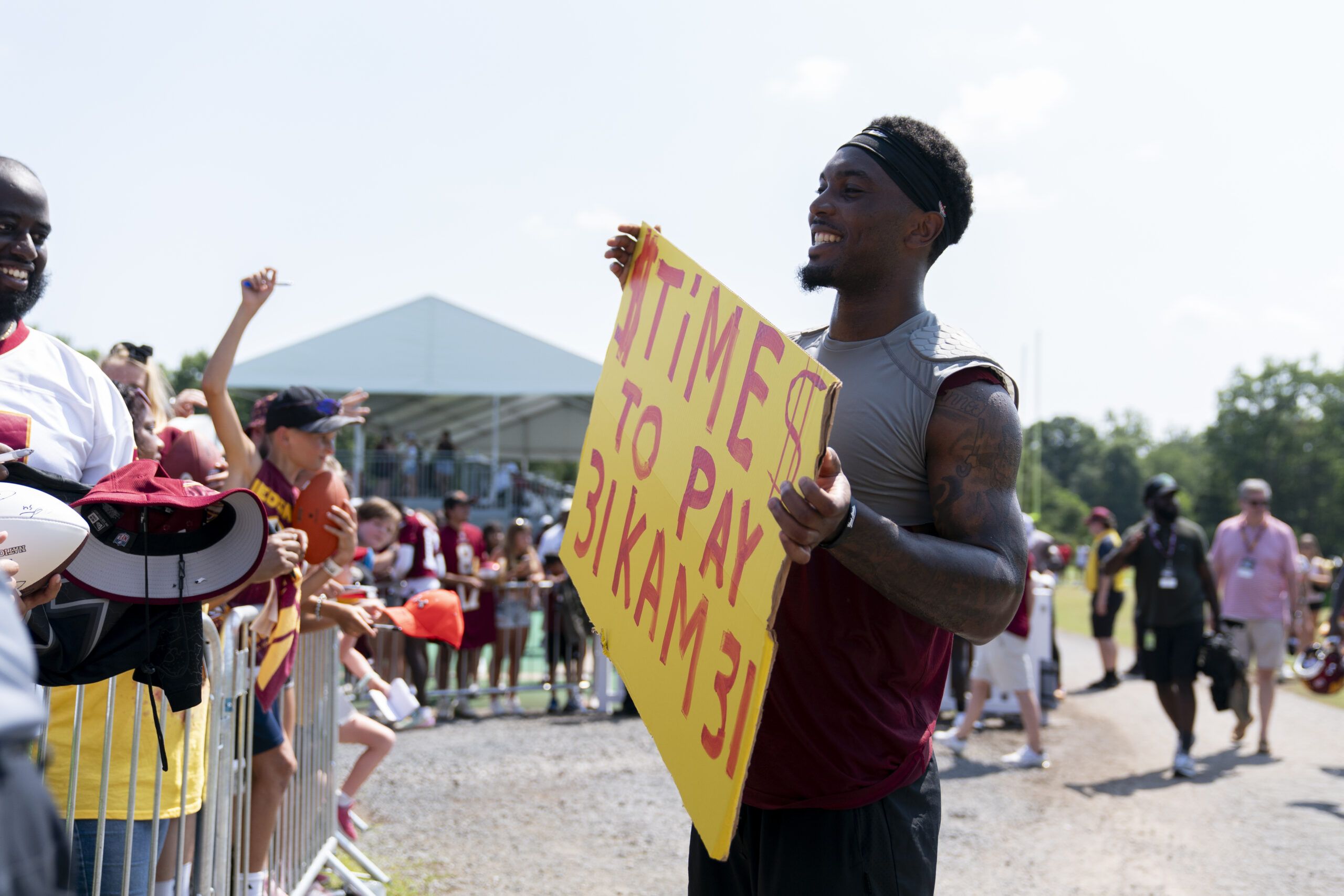 Did Kam Curl say goodbye to the Commanders?