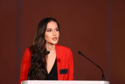 Samantha Misovic's Bold Style Shines During Speech…