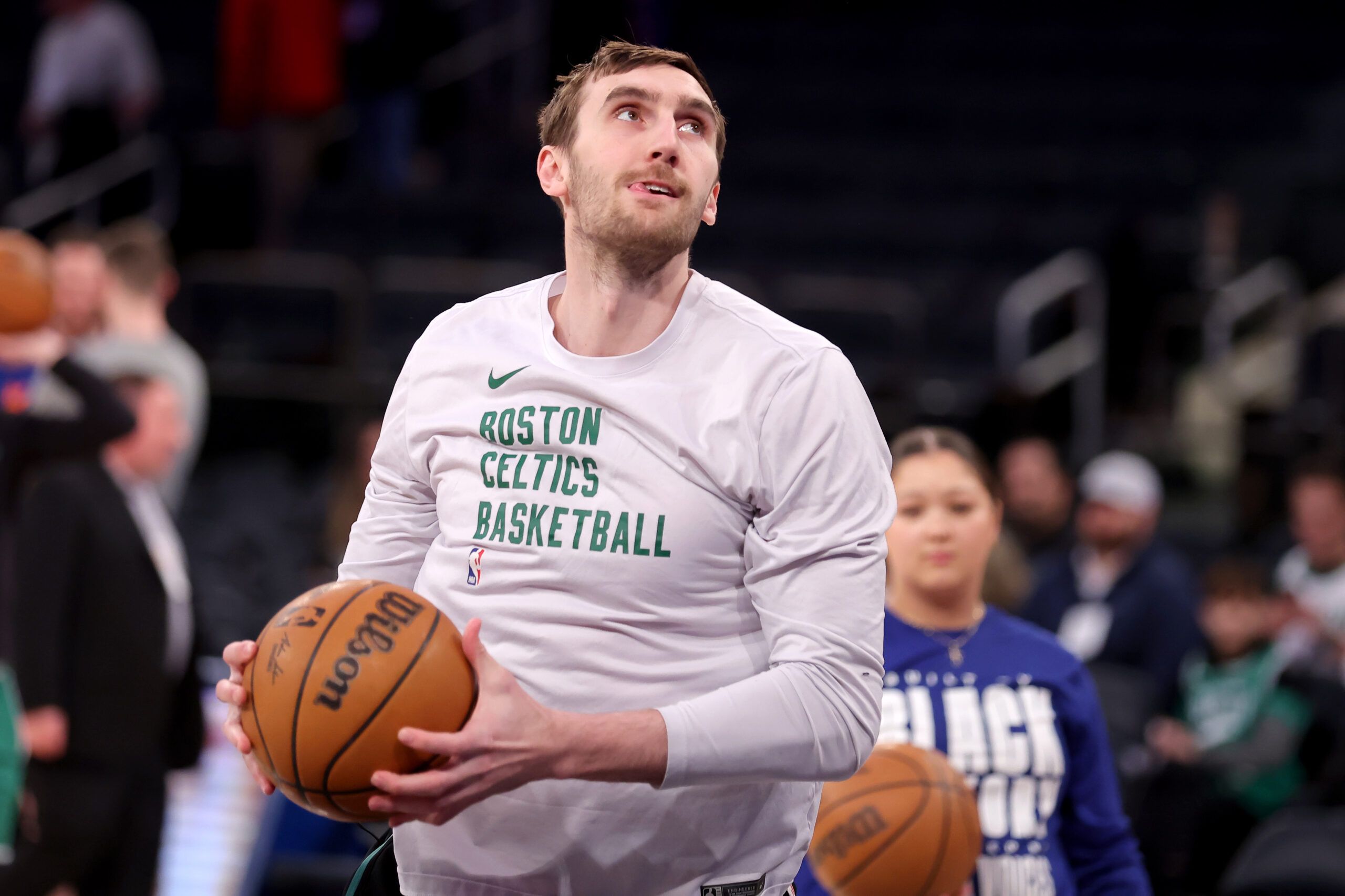 Luke Kornet plays games with Boston Celtics fans for…