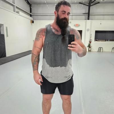 Ian Smith's Dedication Shines Through In Gym Routine…