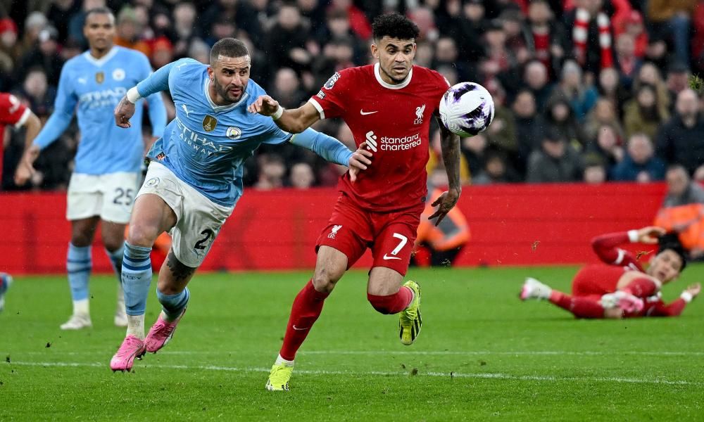 Díaz captures tone and energy but cannot find winner…