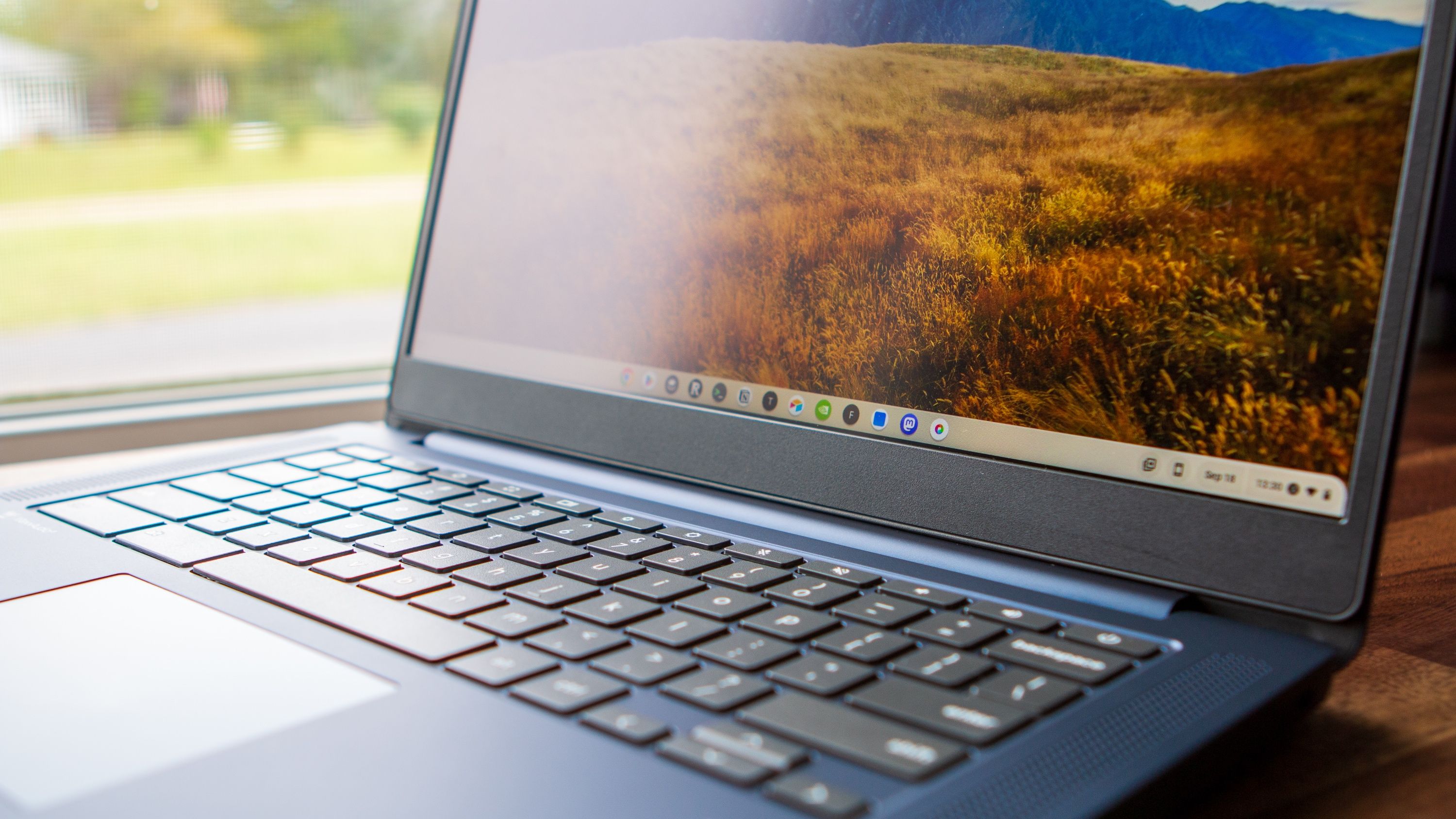 Chromebooks may gain a new unified app store