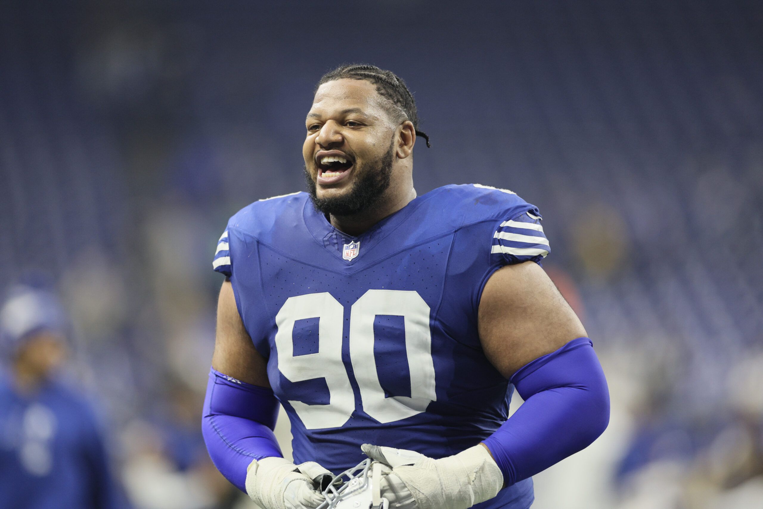 Colts free agency: Grover Stewart returns on 3-year…
