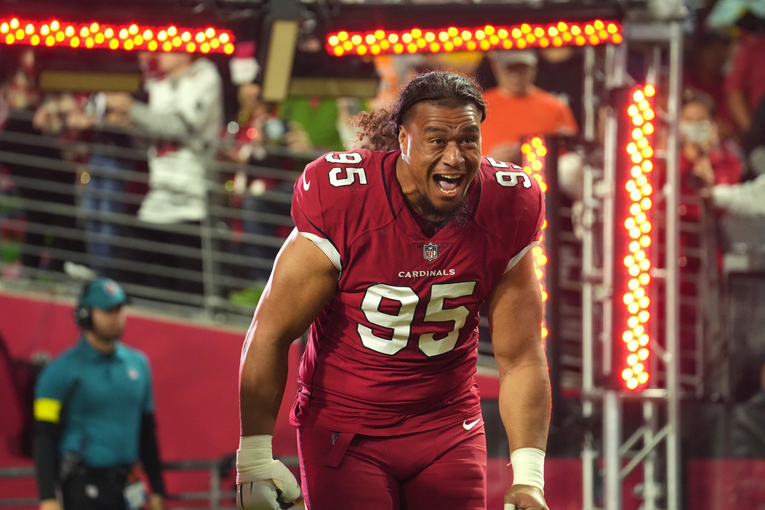 Leki Fotu adding run defense depth to Jets interior DL