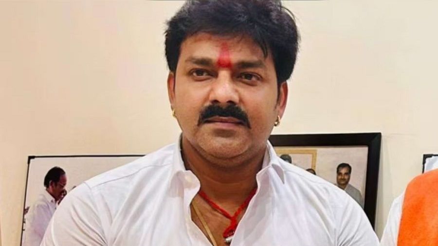 Bhojpuri Singer Pawan Singh announces to fight…