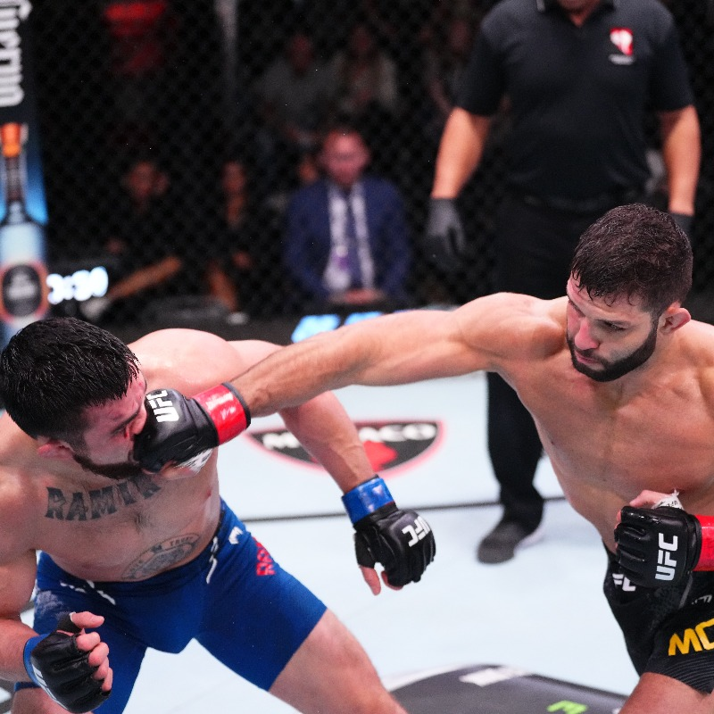 UFC Fight Night 239: Best photos from Las Vegas