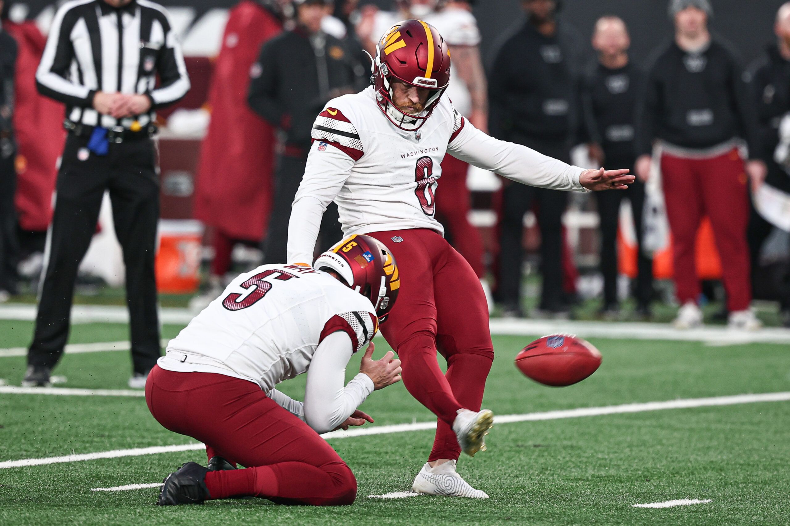 Jaguars sign Commanders K Joey Slye to 1-year deal