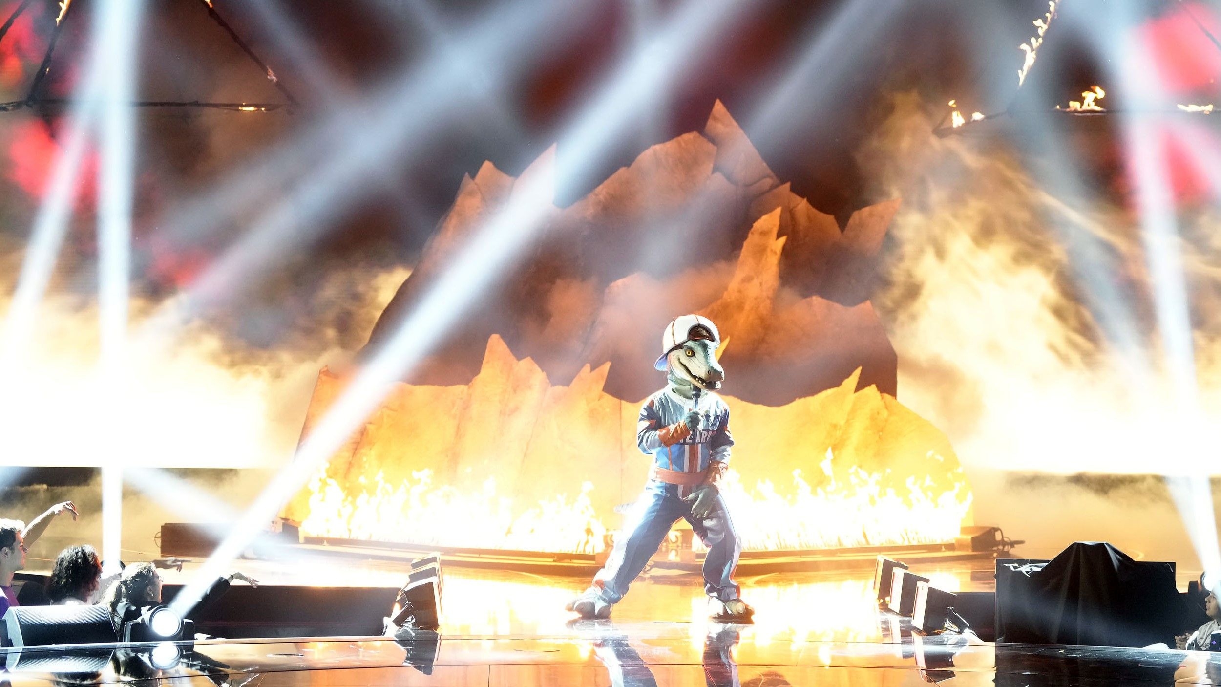 Who is Lizard on The Masked Singer season 11?