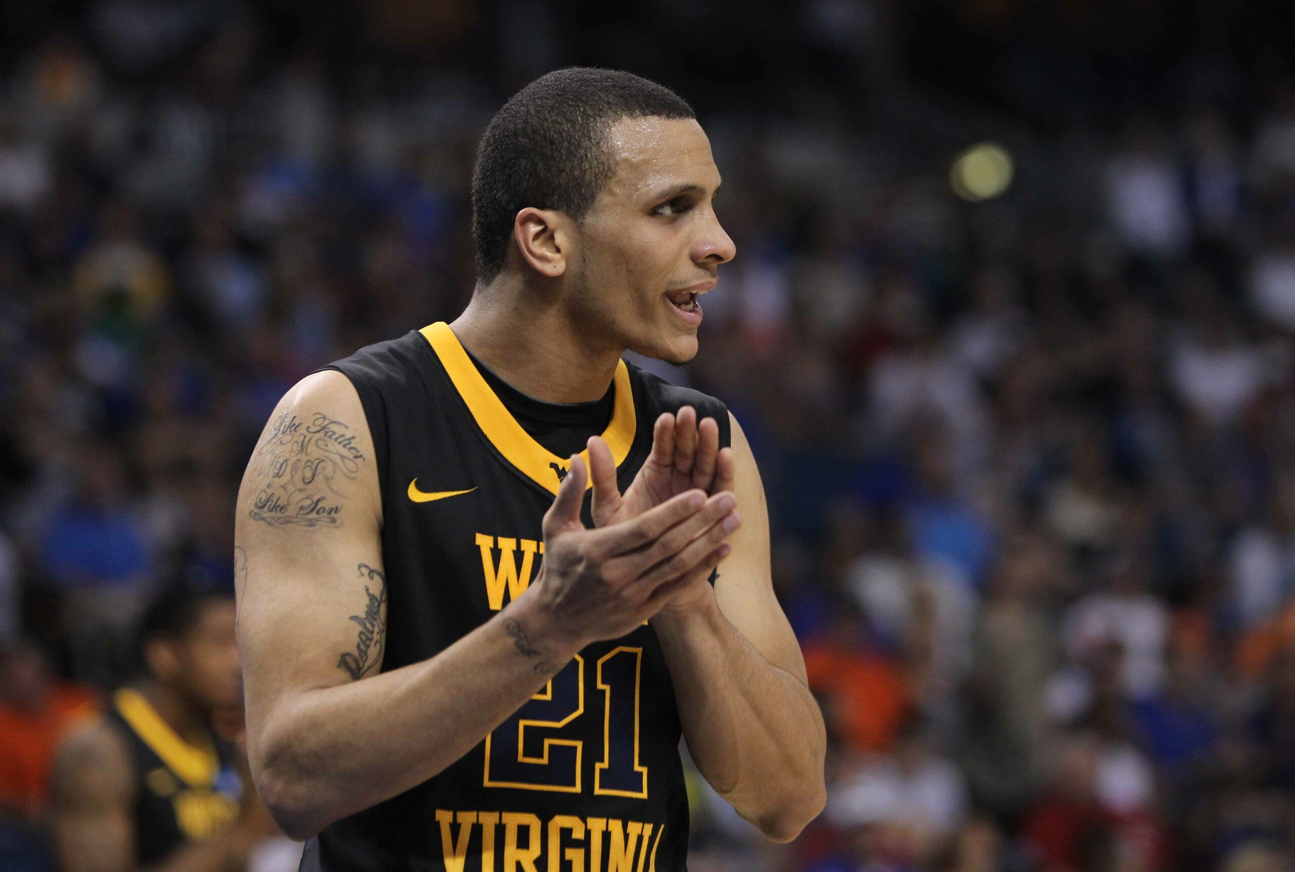 Check out these highlights from Joe Mazzulla’s college…