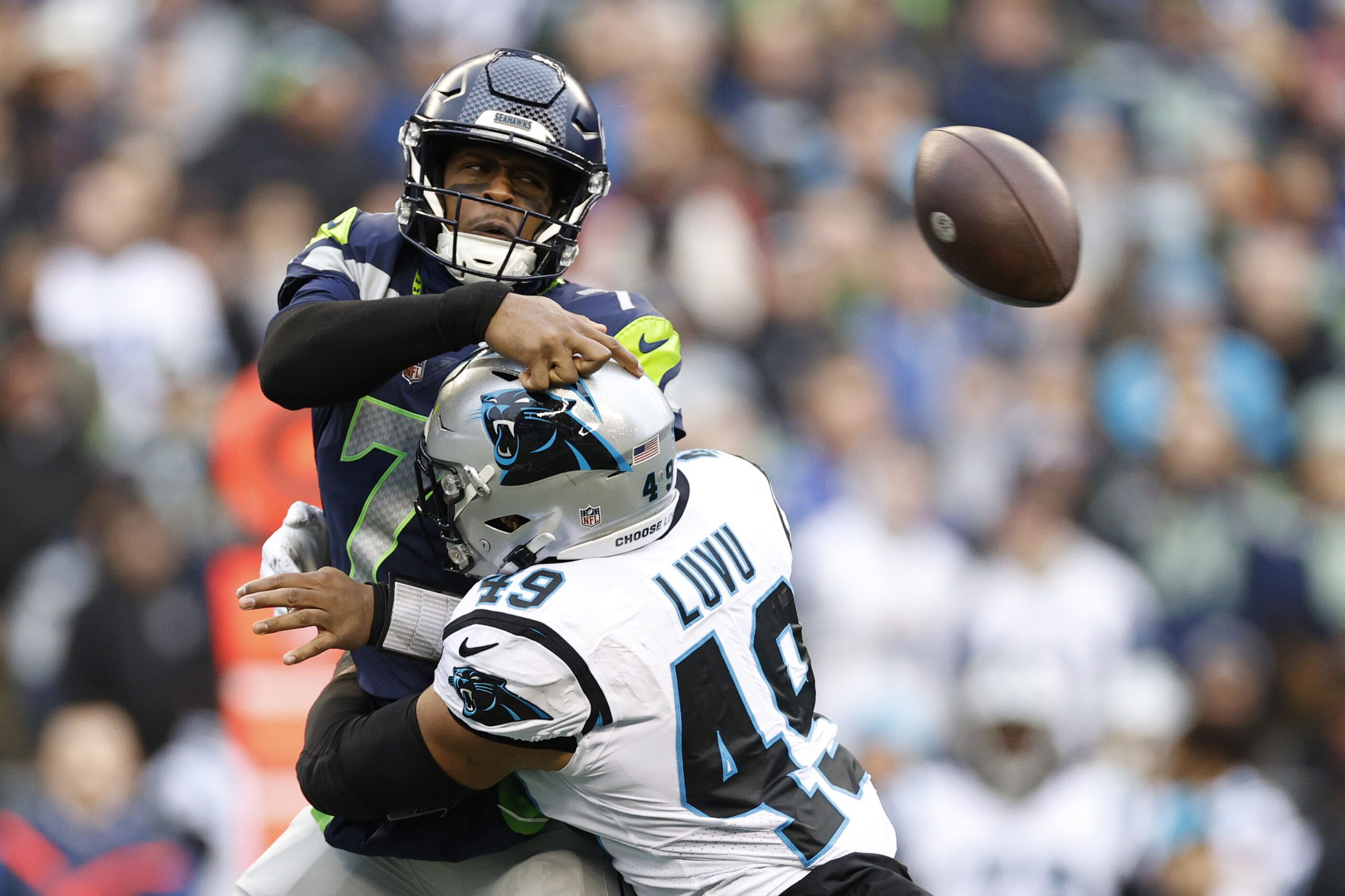 Commanders signing linebacker Frankie Luvu named one…