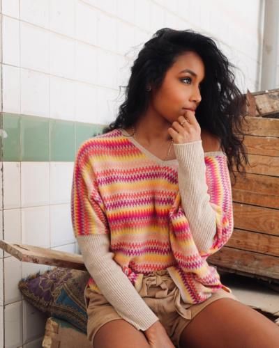 Clémence Botino: Effortless Elegance And Grace In…