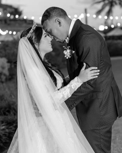 Celebrating Love: Edwin Díaz And Wife's Heartwarming…