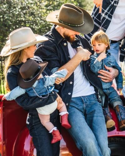 Domantas Sabonis Family Bond: Creating Cherished…