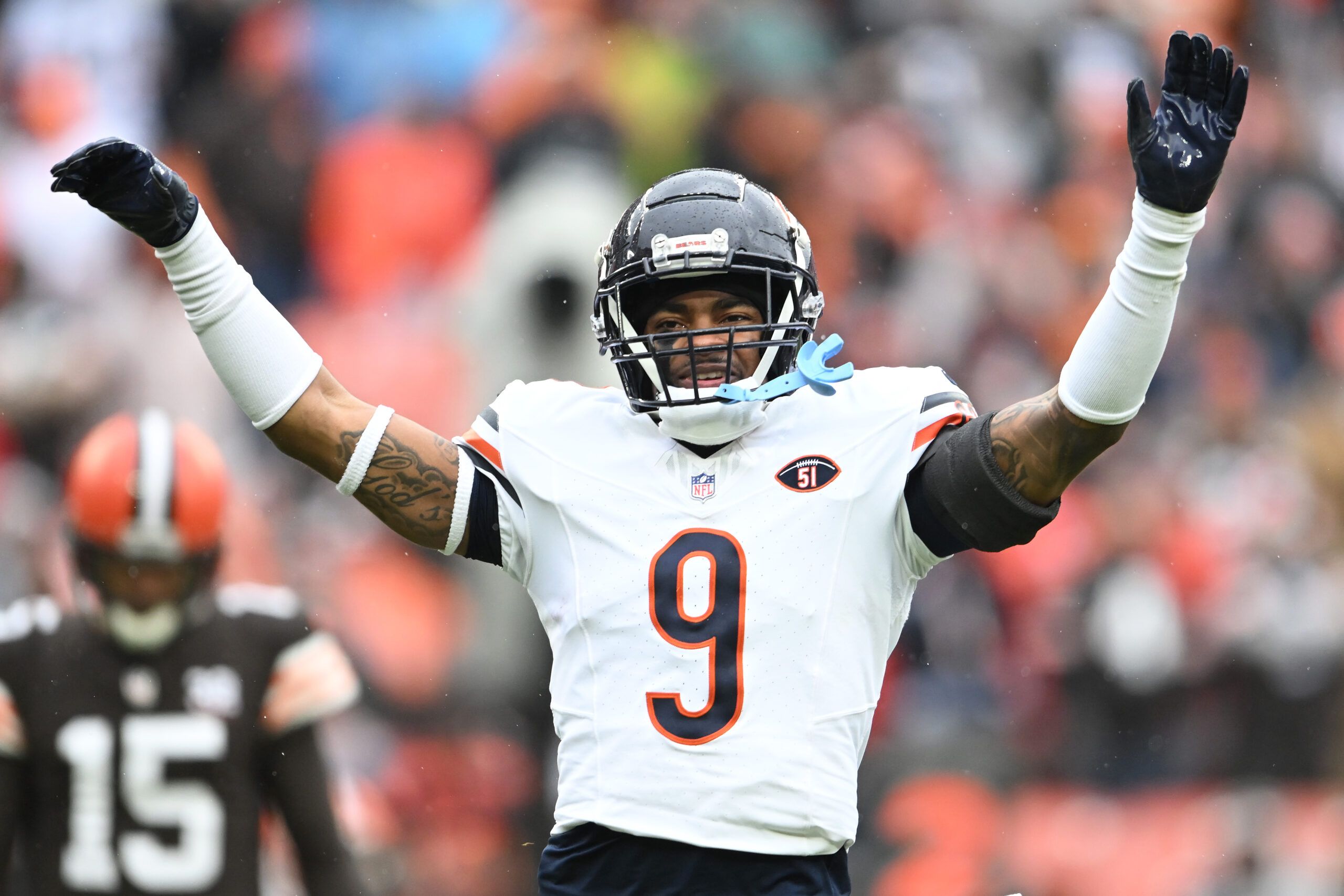 Jaquan Brisker organizing offseason workout with Bears…