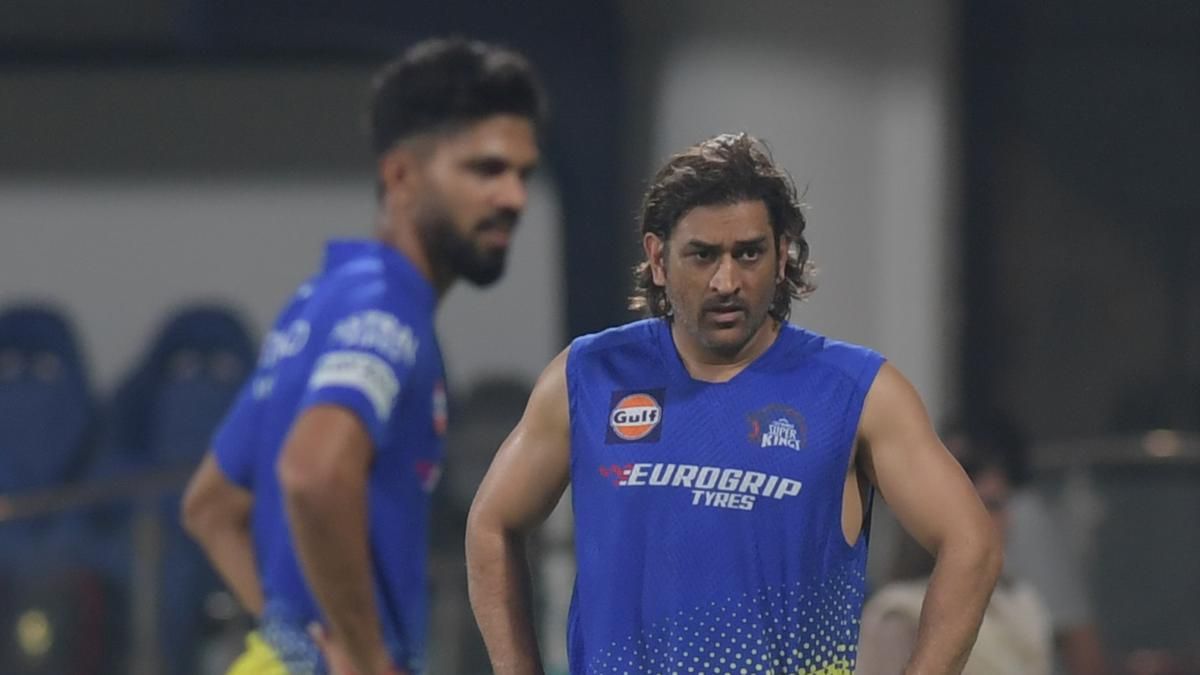 "A smart, cricket-savy guy": CSK batting coach Hussey…