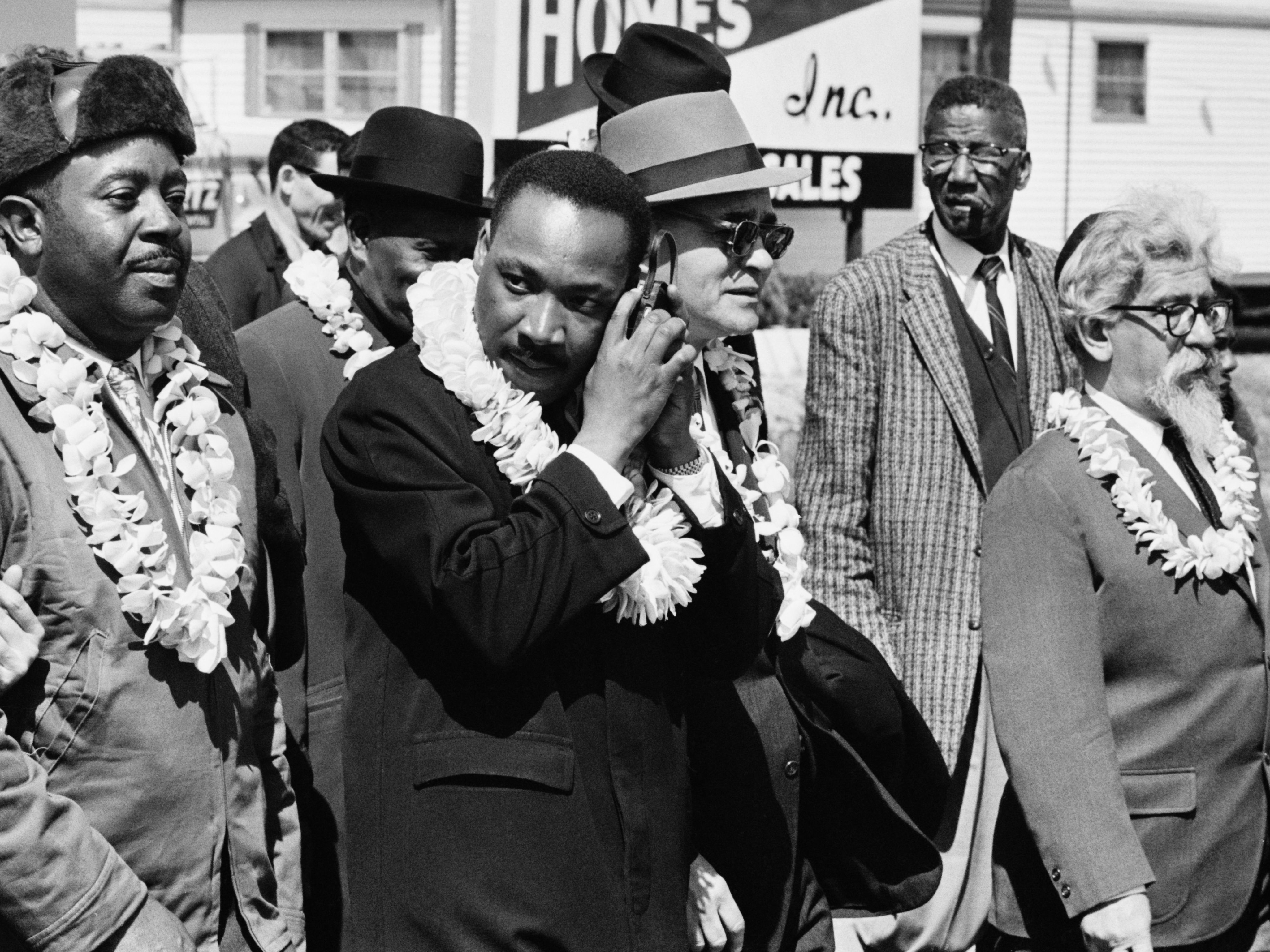 Fractures in the Grand Alliance between Black and…