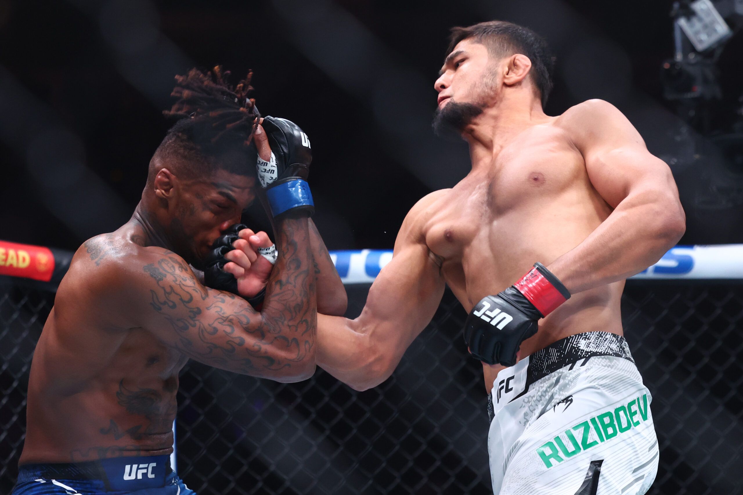 Nursulton Ruziboev def. Sedriques Dumas at UFC on ESPN…