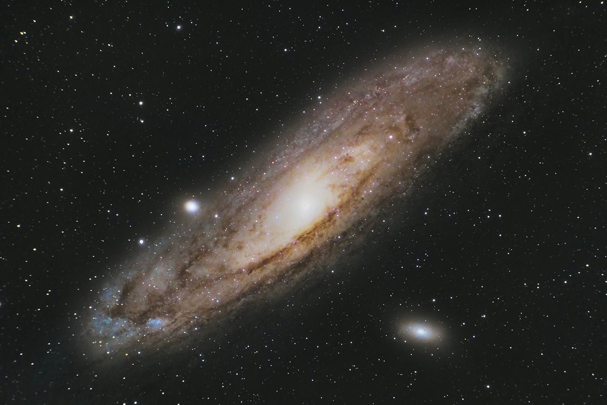 40 Of The Most Mesmerizing Galaxies Captured On…
