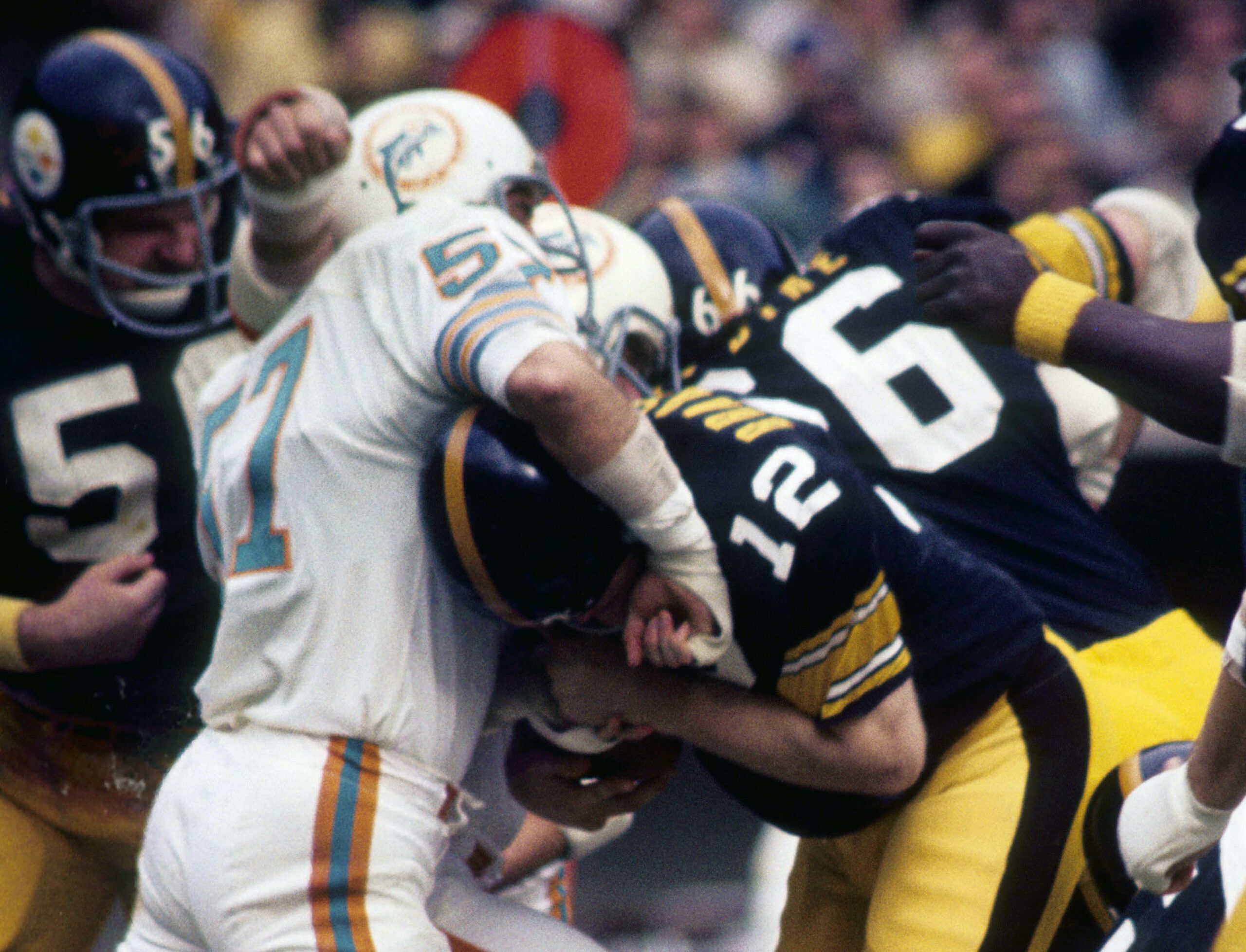 Former Dolphins LB Mike ‘Captain Crunch’ Kolen dies at…