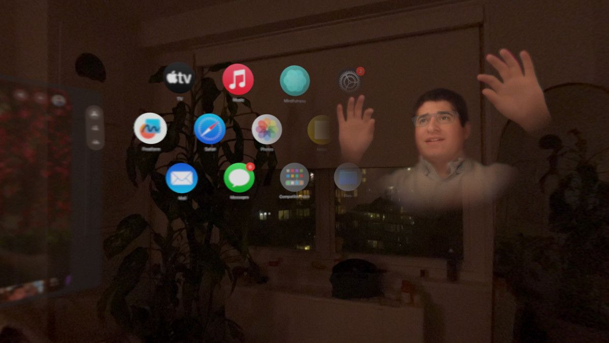 I tried Apple Vision Pro's spatial Persona feature and…