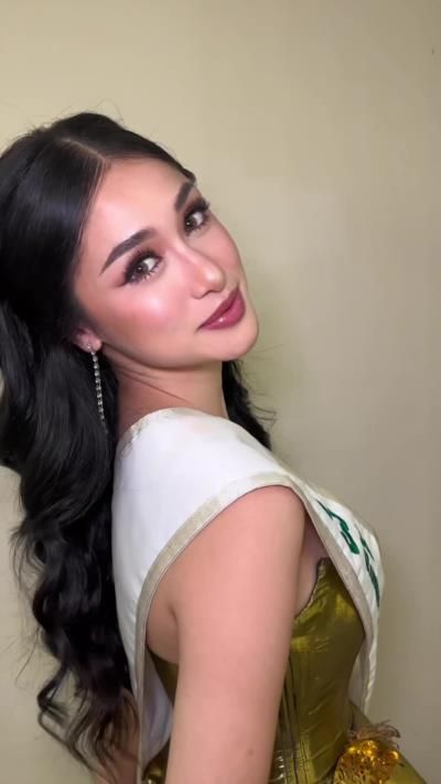 Nicole Borromeo Shines In Photoshoot, Radiating…