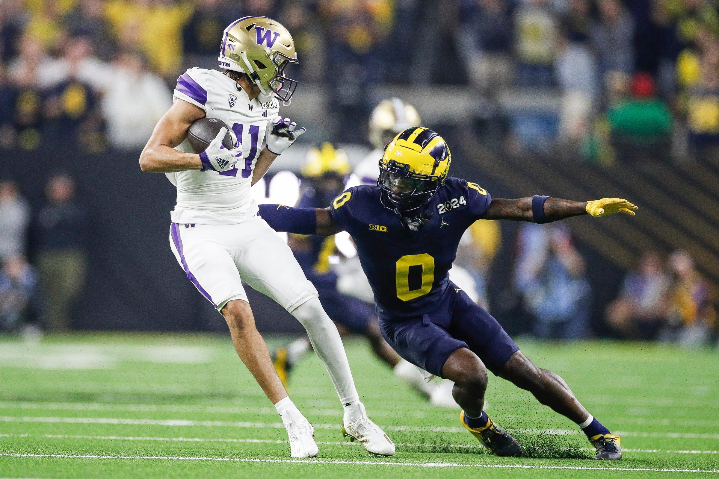 Cardinals host Washington WR Jalen McMillan for top-30…