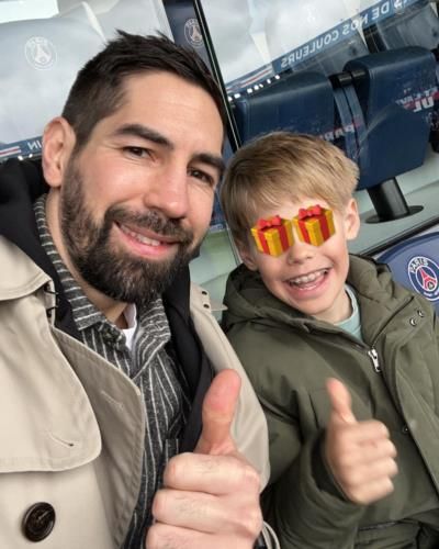 Father And Son Bonding In A Heartwarming Thumbs-Up…