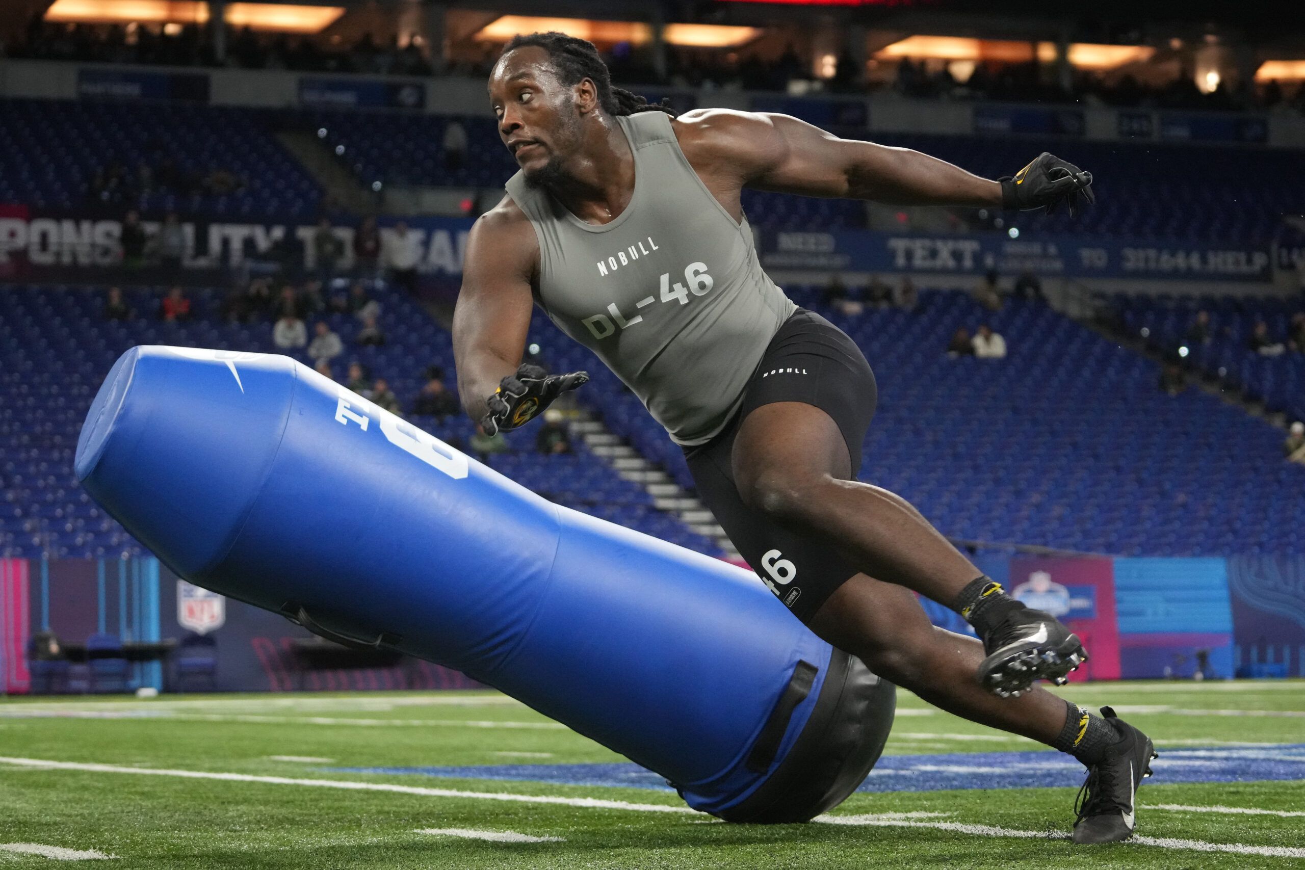 2024 NFL Draft: Missouri DL Darius Robinson scouting…